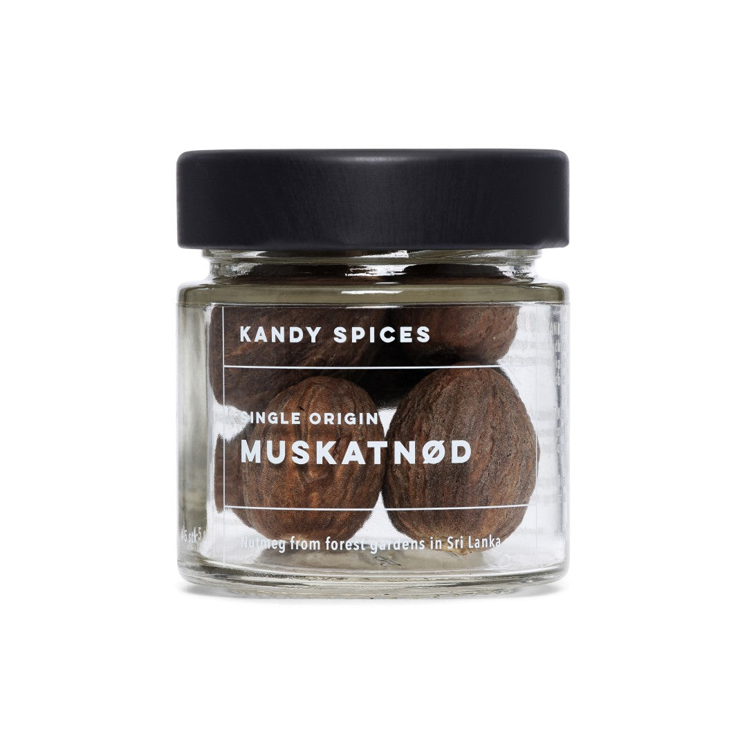 MUSKAT NØD | Køb dine friske krydderier her | KANDY SPICES | KANDY SPICES